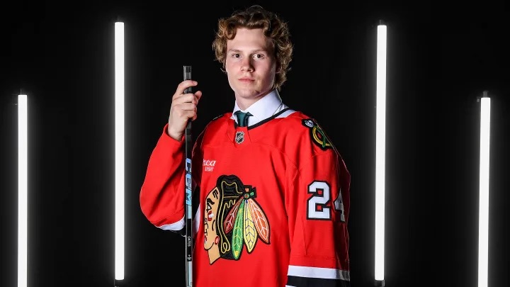 Get to Know Blackhawks First Round Pick Marek Vanacker – BS Reports